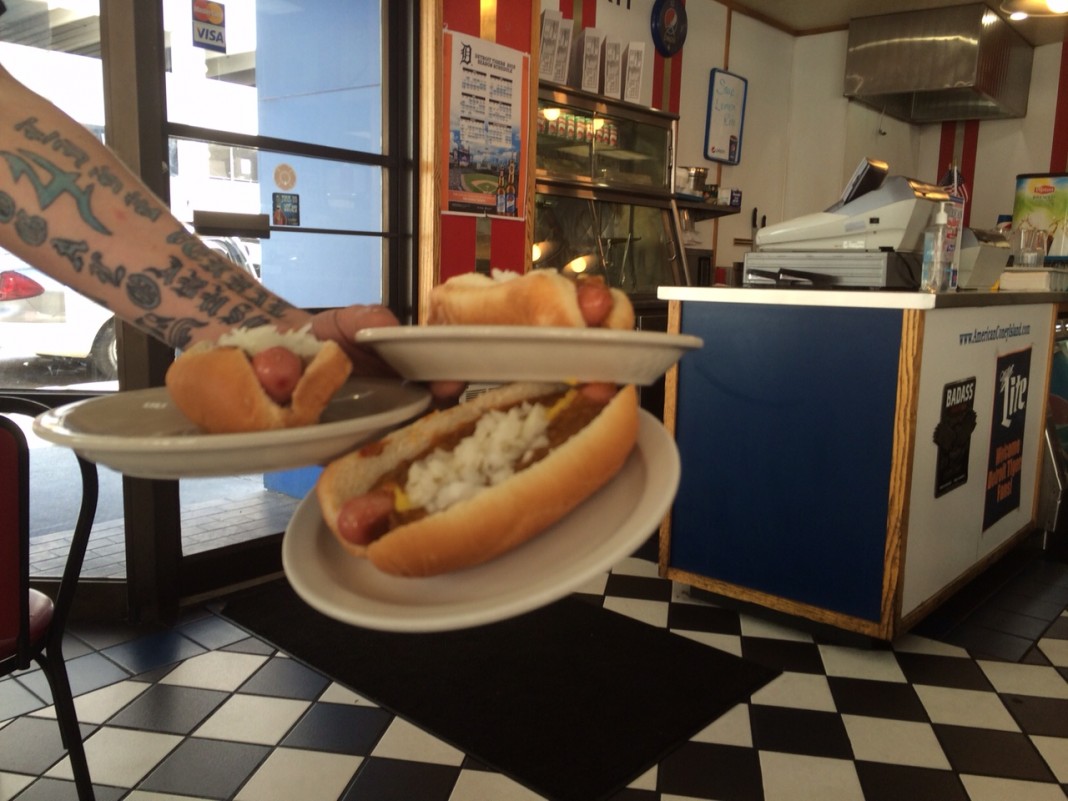Sunday Spotlight: The Great Detroit Hot Dog War | Gephardt Daily