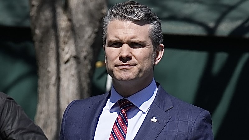 Judge orders Trump administration to preserve Signal chats | Gephardt Daily