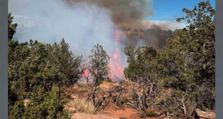 West Water Canyon fire spreads to nearly 30 acres | Gephardt Daily